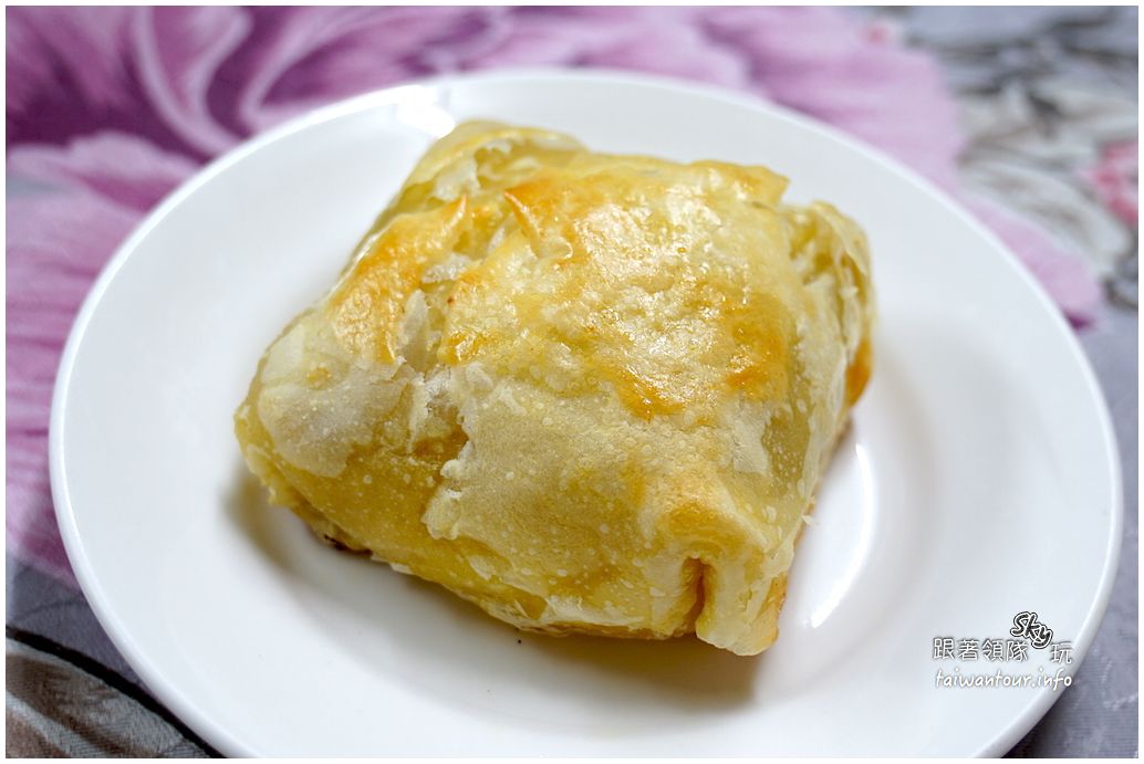 宜蘭美食推薦【財記港式臭豆腐】羅東起司堡臭豆腐(食尚玩家介紹) @跟著領隊sky玩。一日遊.美食.景點.車泊.住宿